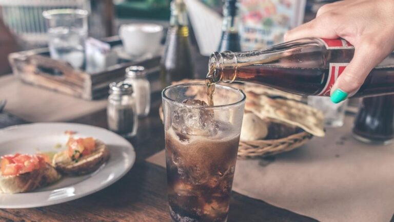How Soft Drinks Affect Your Body | Psyspeaks